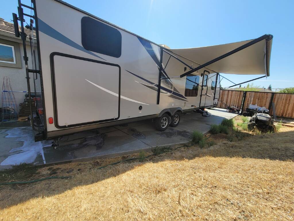 2018 COACHMEN APEX 300BHS FOR $187 BW!